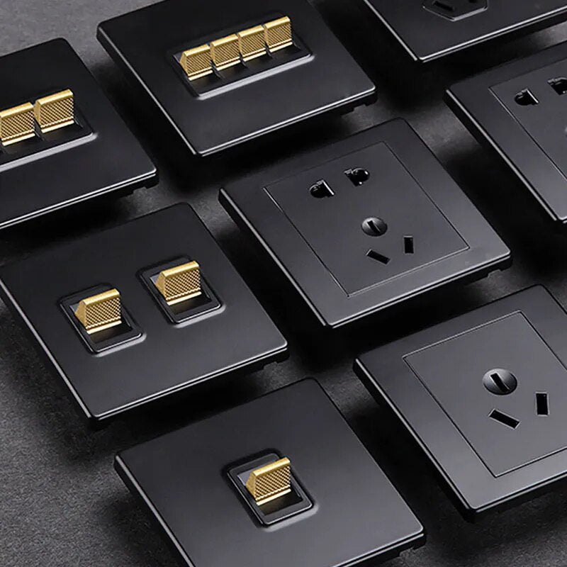 Lea Wall Switch